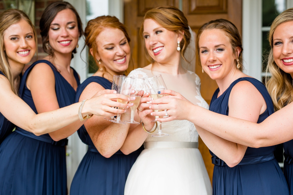 Gold & Navy Blue Butler Country Club Wedding | Burgh Brides