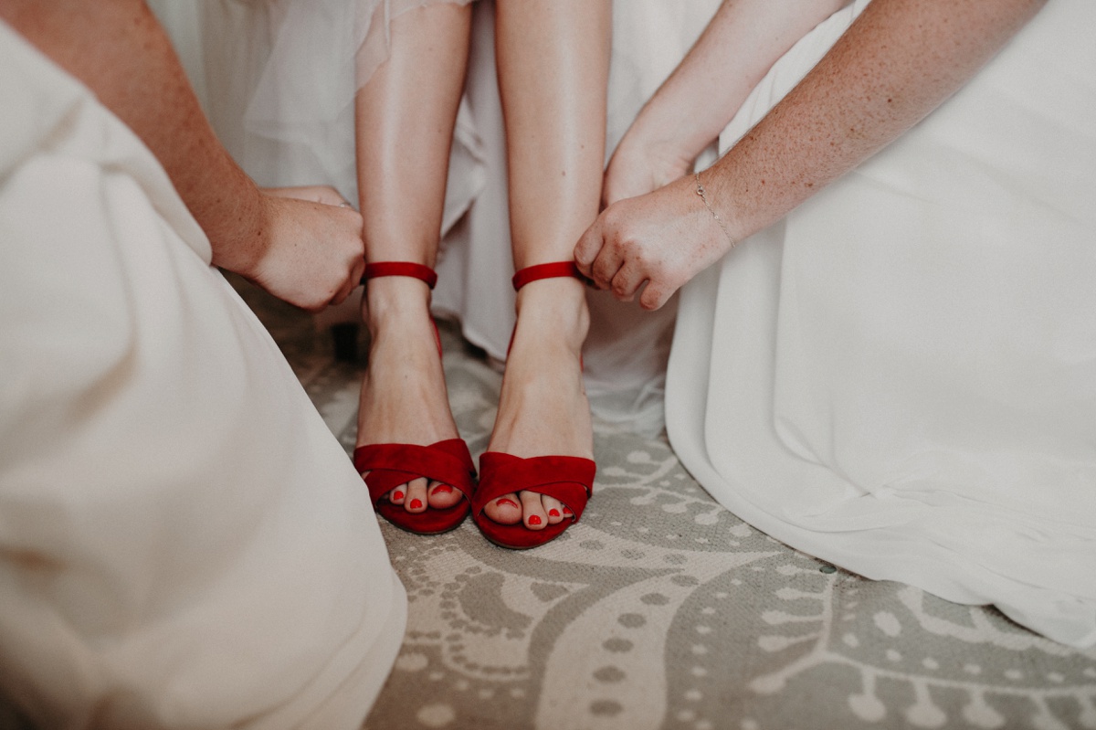 Poppy Red Wedding Inspiration | Burgh Brides