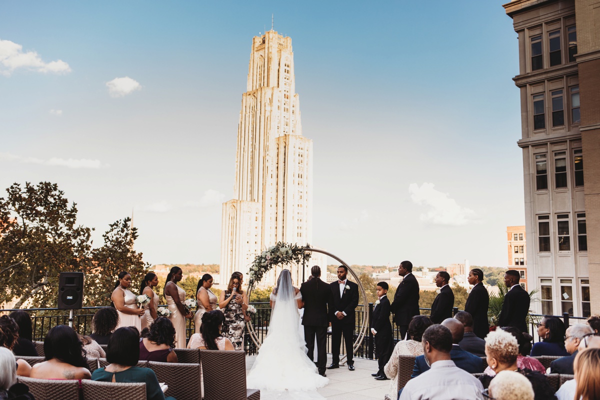 Traditional Yet Glam University Club Wedding | Burgh Brides