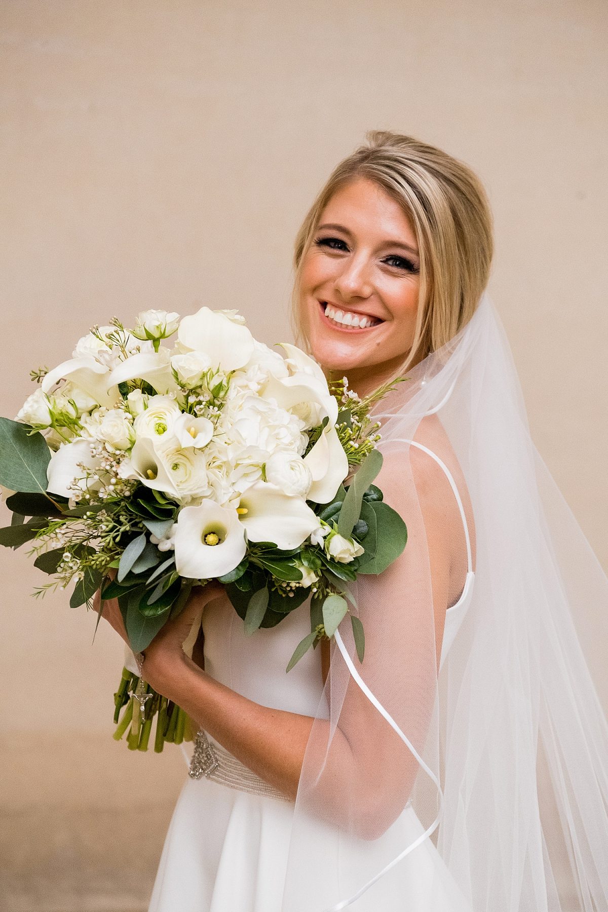 Elegant Burgundy & Ivory Wedding at the Omni William Penn