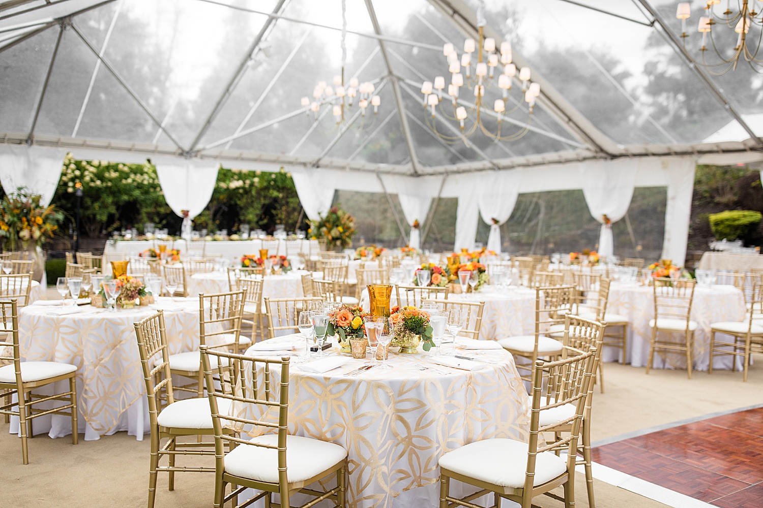Stylish Tented Wedding With All the Fall Colors | Burgh Brides