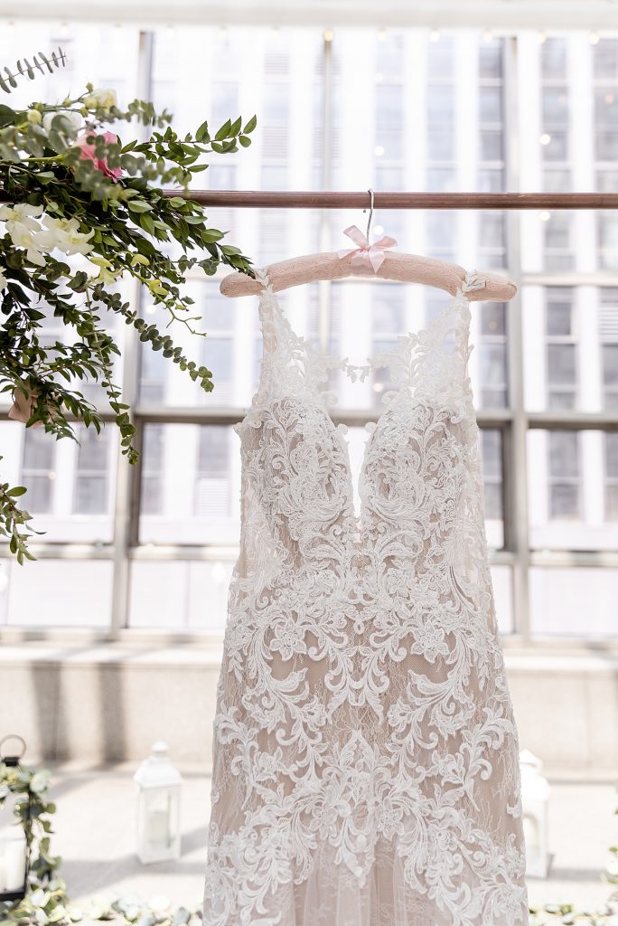 Modern Mauve Wedding at the Wintergarden at PPG Place