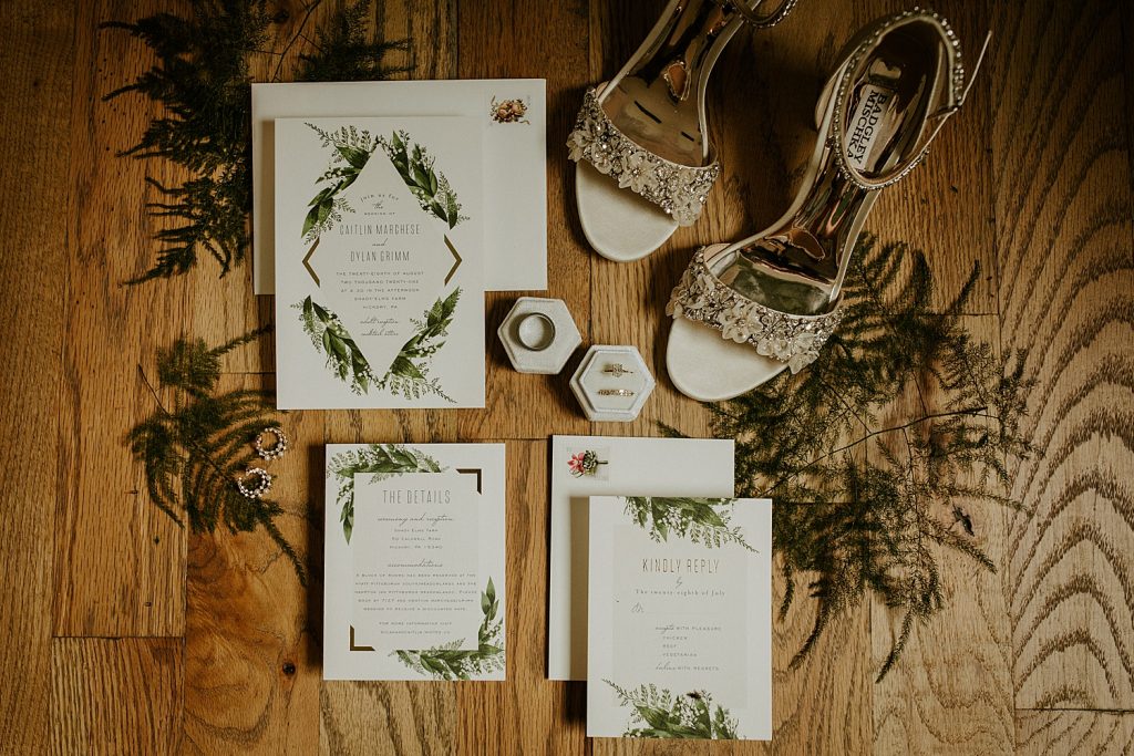 Romantic & Rustic Shady Elms Farm Wedding | Burgh Brides